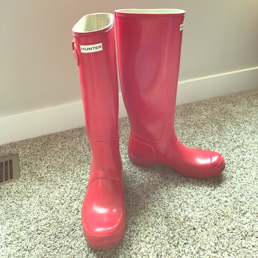 Red Hunter Boots - Gem